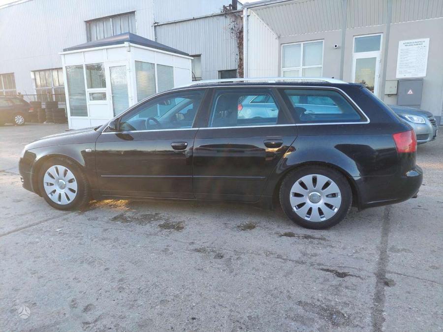 Black Audi A4 2007 in Utena, with an engine capacity of 1.99 L and mileage of 285 thousand km for 2550 €, photo 4 on AUTOMOTO.COM.LV