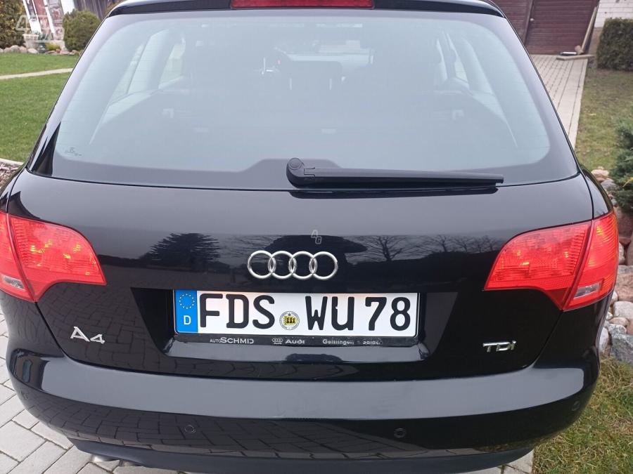 Black Audi A4 2007 in Kaunas, with an engine capacity of 1.90 L and mileage of 228 thousand km for 3150 €, photo 17 on AUTOMOTO.COM.LV