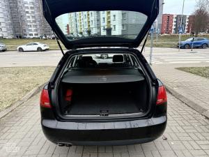 Black Audi A4 2007 in Jonava, with an engine capacity of 2.00 L and mileage of 285 thousand km for 2800 €, photo 7 on AUTOMOTO.COM.LV
