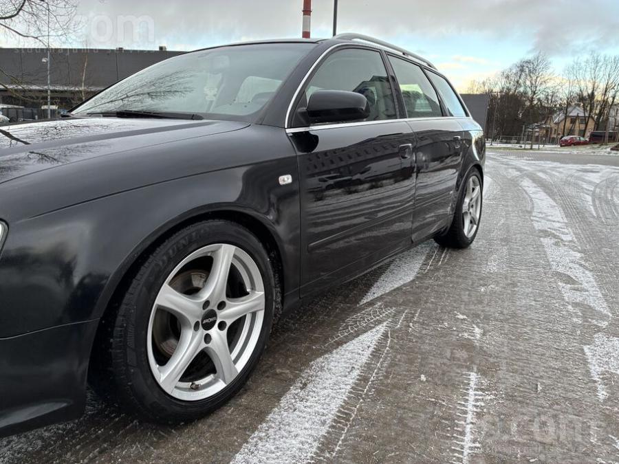 Melns Audi A4 2007 Rīga, ar dzinēja tilpumu 2.00 L un nobraukumu 314 tūkst. km par 3250 €, foto 15 vietnē AUTOMOTO.COM.LV