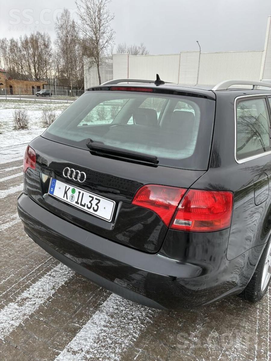 Melns Audi A4 2007 Rīga, ar dzinēja tilpumu 2.00 L un nobraukumu 314 tūkst. km par 3250 €, foto 16 vietnē AUTOMOTO.COM.LV