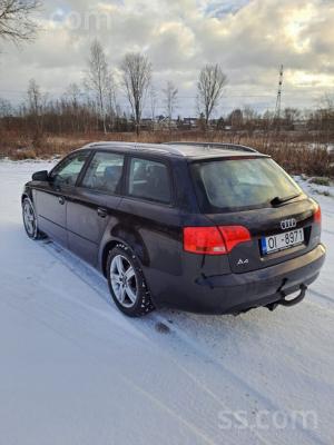 Melns Audi A4 2007 Daugavpils, ar dzinēja tilpumu 2.00 L un nobraukumu 287 tūkst. km par 3950 €, foto 5 vietnē AUTOMOTO.COM.LV