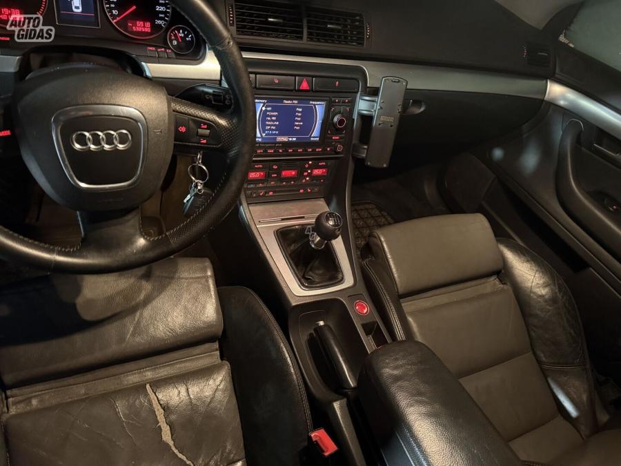 Melns Audi A4 2007 Kaišiadorys, ar dzinēja tilpumu 2.00 L un nobraukumu 530 tūkst. km par 2000 €, foto 9 vietnē AUTOMOTO.COM.LV