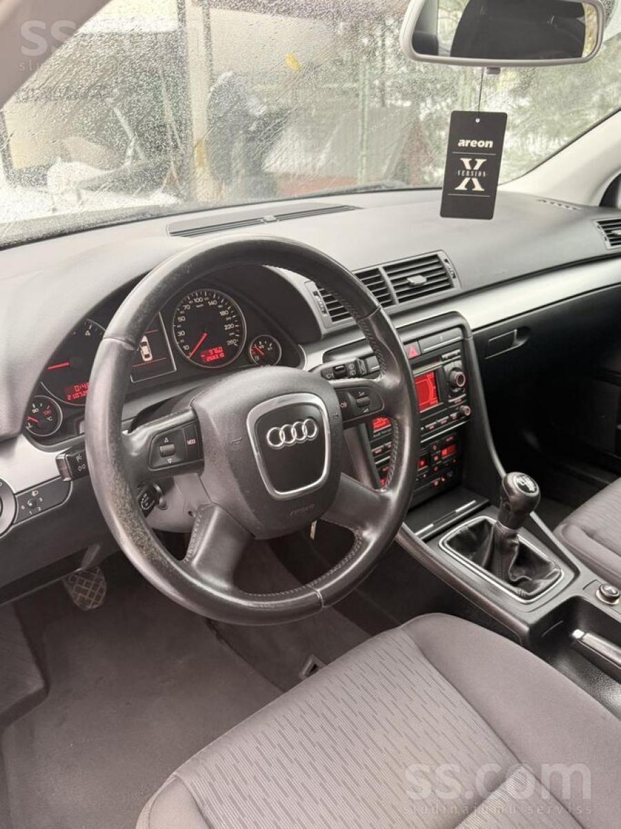 Black Audi A4 2007 in Ludza, with an engine capacity of 2.00 L and mileage of 268 thousand km for 3590 €, photo 10 on AUTOMOTO.COM.LV
