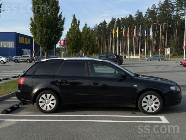 Melns Audi A4 2007 Rīga, ar dzinēja tilpumu 2.00 L un nobraukumu 359 tūkst. km par 2500 €, foto 4 vietnē AUTOMOTO.COM.LV