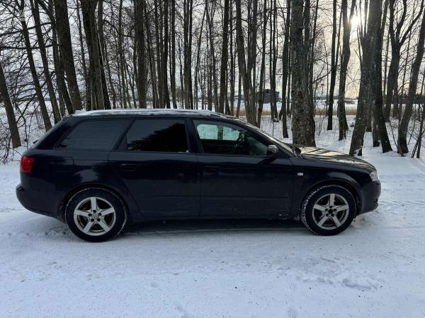 Melns Audi A4 2007 Klaipėda, ar dzinēja tilpumu 1.99 L un nobraukumu 294 tūkst. km par 1450 €, foto 4 vietnē AUTOMOTO.COM.LV