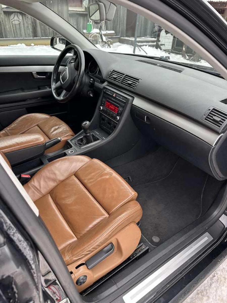 Melns Audi A4 2007 Utena, ar dzinēja tilpumu 1.90 L un nobraukumu 197 tūkst. km par 3350 €, foto 6 vietnē AUTOMOTO.COM.LV