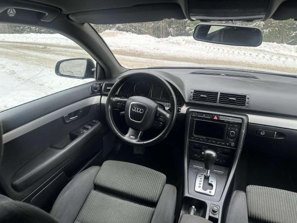Melns Audi A4 2007 Telšiai, ar dzinēja tilpumu 2.00 L un nobraukumu 286 tūkst. km par 2700 €, foto 10 vietnē AUTOMOTO.COM.LV