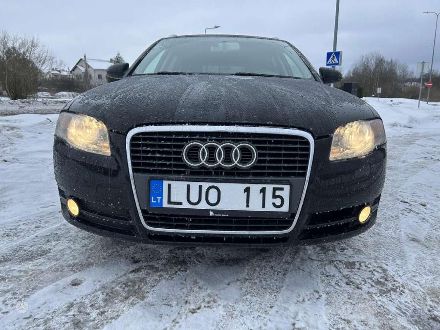 Melns Audi A4 2007 Viļņa, ar dzinēja tilpumu 1.97 L un nobraukumu 292 tūkst. km par 3400 €, foto 1 vietnē AUTOMOTO.COM.LV