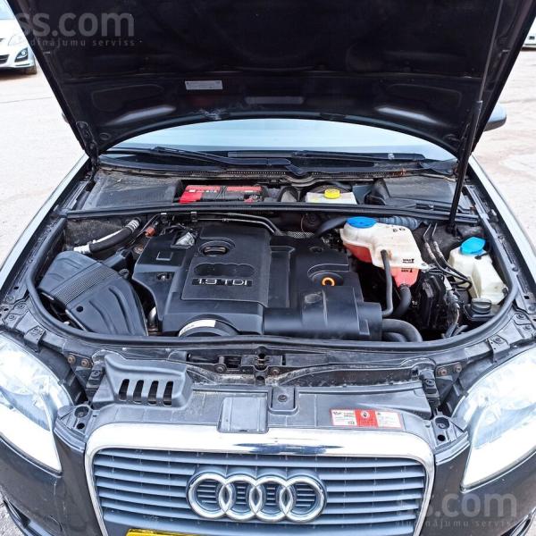Melns Audi A4 2007 Daugavpils, ar dzinēja tilpumu 1.90 L un nobraukumu 0 tūkst. km par 2500 €, foto 10 vietnē AUTOMOTO.COM.LV