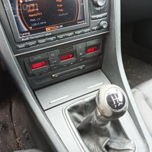 Black Audi A4 2007 in Daugavpils, with an engine capacity of 1.90 L and mileage of 0 thousand km for 2500 €, photo 19 on AUTOMOTO.COM.LV