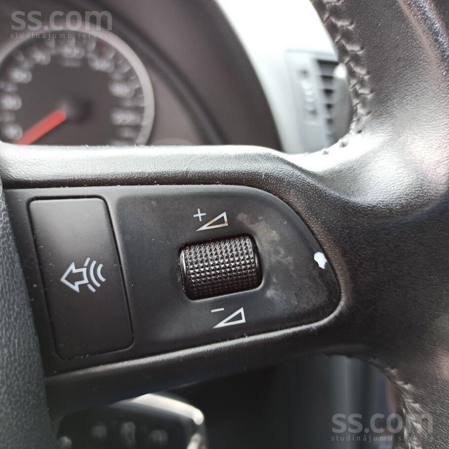 Black Audi A4 2007 in Daugavpils, with an engine capacity of 1.90 L and mileage of 0 thousand km for 2500 €, photo 22 on AUTOMOTO.COM.LV