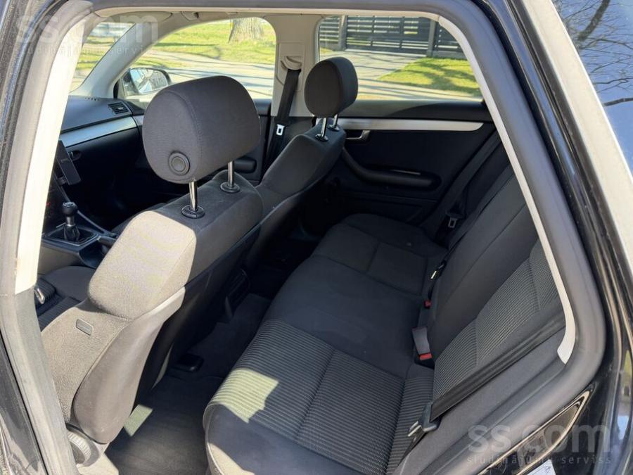 Melns Audi A4 2007 Valmiera, ar dzinēja tilpumu 2.00 L un nobraukumu 402 tūkst. km par 2990 €, foto 12 vietnē AUTOMOTO.COM.LV