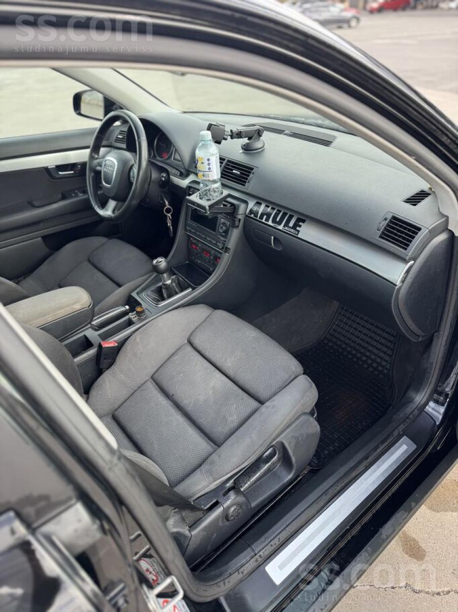 Melns Audi A4 2007 Liepāja, ar dzinēja tilpumu 2.00 L un nobraukumu 0 tūkst. km par 1500 €, foto 4 vietnē AUTOMOTO.COM.LV