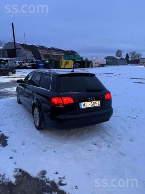 Melns Audi A4 2007 Rīga, ar dzinēja tilpumu 2.00 L un nobraukumu 324 tūkst. km par 1500 €, foto 3 vietnē AUTOMOTO.COM.LV