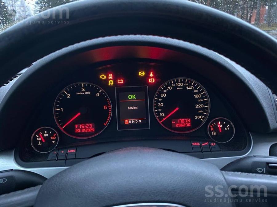 Черный Ауди А4 2007 в Даугавпилс, объемом двигателя 2.00 л и пробегом 296 тыс. км за 2850 €, фото 7 на AUTOMOTO.COM.LV