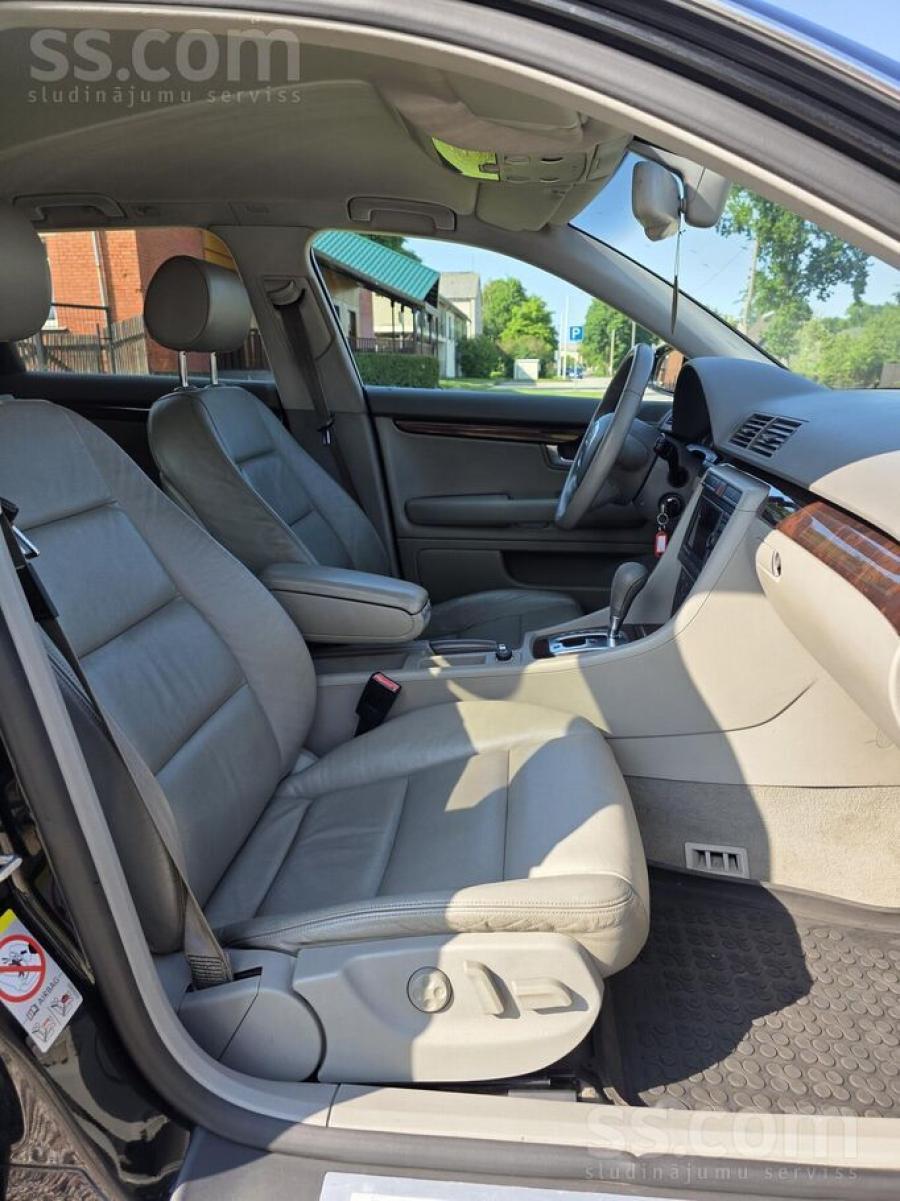Melns Audi A4 2007 Ventspils, ar dzinēja tilpumu 2.00 L un nobraukumu 311 tūkst. km par 2990 €, foto 14 vietnē AUTOMOTO.COM.LV