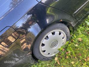 Black Audi A4 2007 in Tartu, with an engine capacity of 1.90 L and mileage of 347 thousand km for 500 €, photo 4 on AUTOMOTO.COM.LV