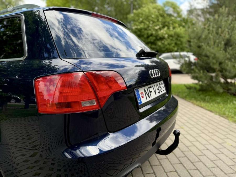 Black Audi A4 2007 in Vilnius, with an engine capacity of 2.00 L and mileage of 285 thousand km for 3450 €, photo 12 on AUTOMOTO.COM.LV
