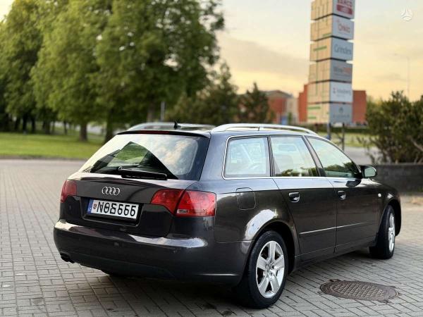 Melns Audi A4 2007 Viļņa, ar dzinēja tilpumu 2.00 L un nobraukumu 298 tūkst. km par 1900 €, foto 4 vietnē AUTOMOTO.COM.LV