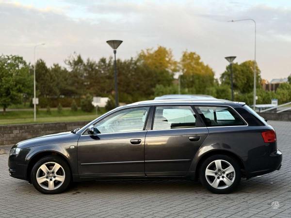 Melns Audi A4 2007 Viļņa, ar dzinēja tilpumu 2.00 L un nobraukumu 298 tūkst. km par 1900 €, foto 6 vietnē AUTOMOTO.COM.LV