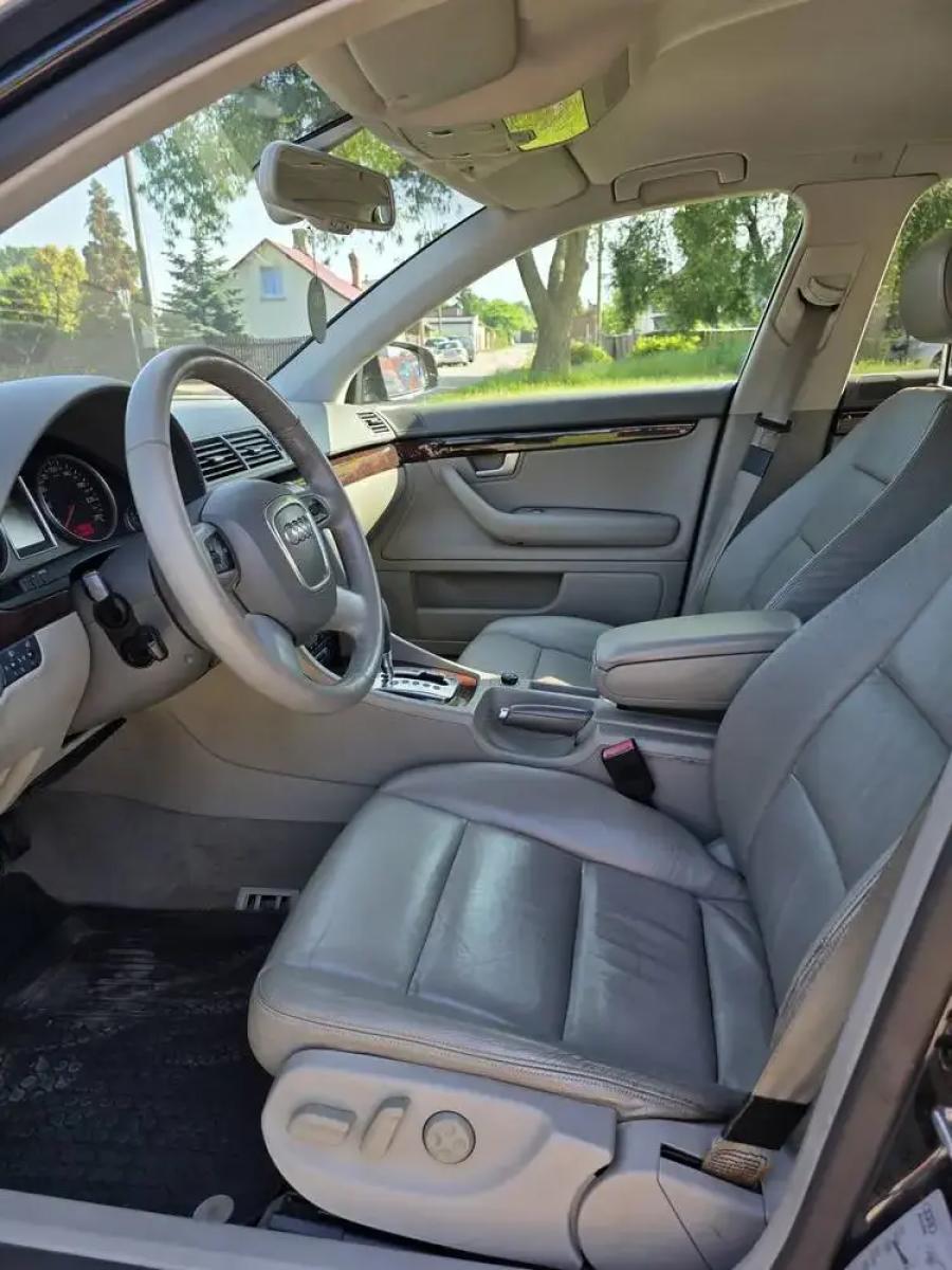 Melns Audi A4 2007 Ventspils, ar dzinēja tilpumu 2.00 L un nobraukumu 311 tūkst. km par 2990 €, foto 10 vietnē AUTOMOTO.COM.LV