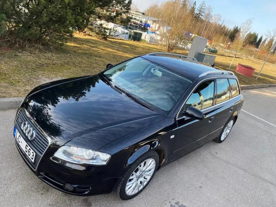 Black Audi A4 2007 in Cesis, with an engine capacity of 2.00 L and mileage of 262 thousand km for 3699 €, photo 3 on AUTOMOTO.COM.LV