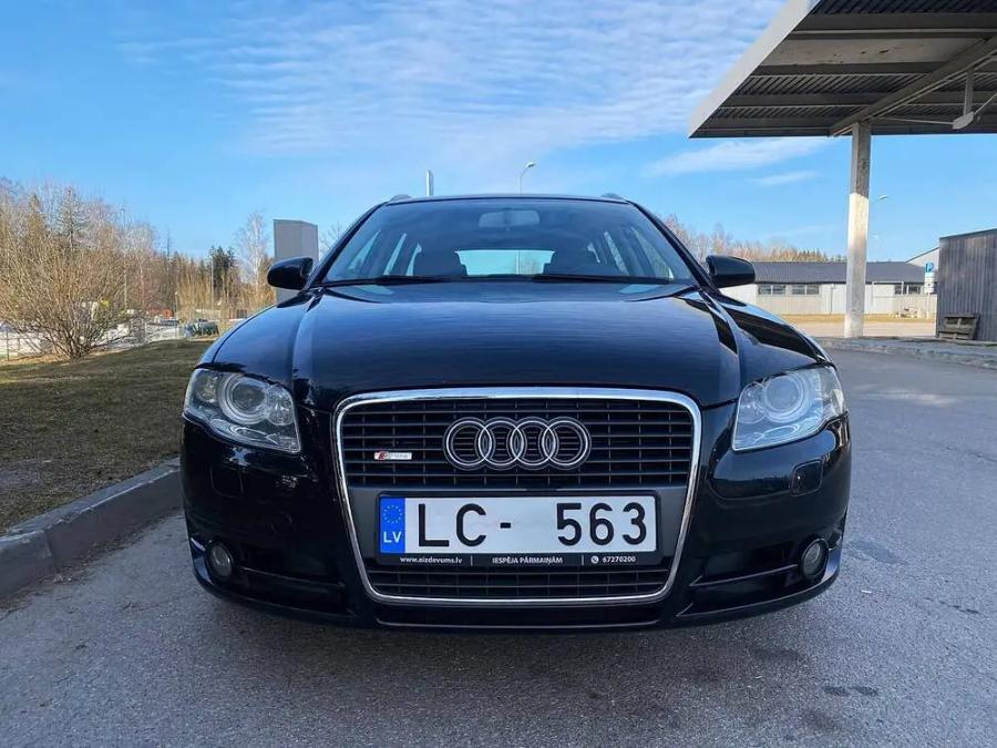 Black Audi A4 2007 in Cesis, with an engine capacity of 2.00 L and mileage of 262 thousand km for 3699 €, photo 6 on AUTOMOTO.COM.LV