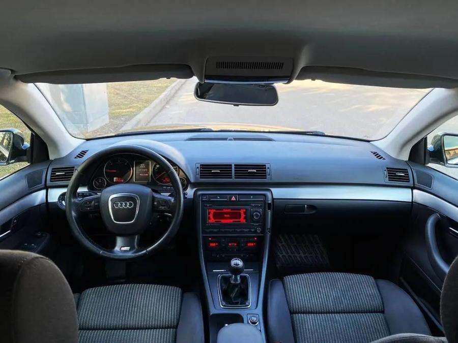 Black Audi A4 2007 in Cesis, with an engine capacity of 2.00 L and mileage of 262 thousand km for 3699 €, photo 15 on AUTOMOTO.COM.LV
