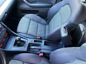 Black Audi A4 2007 in Cesis, with an engine capacity of 2.00 L and mileage of 262 thousand km for 3699 €, photo 18 on AUTOMOTO.COM.LV