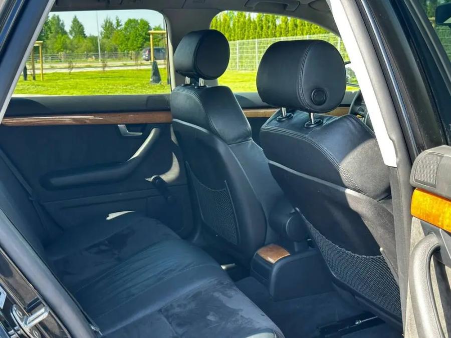 Melns Audi A4 2007 Jelgava, ar dzinēja tilpumu 2.00 L un nobraukumu 310 tūkst. km par 3590 €, foto 12 vietnē AUTOMOTO.COM.LV
