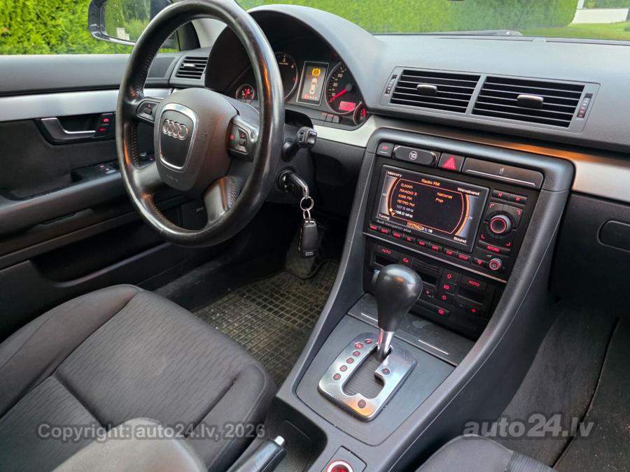 Black Audi A4 2007 in Tallinn, with an engine capacity of 2.00 L and mileage of 393 thousand km for 990 €, photo 9 on AUTOMOTO.COM.LV
