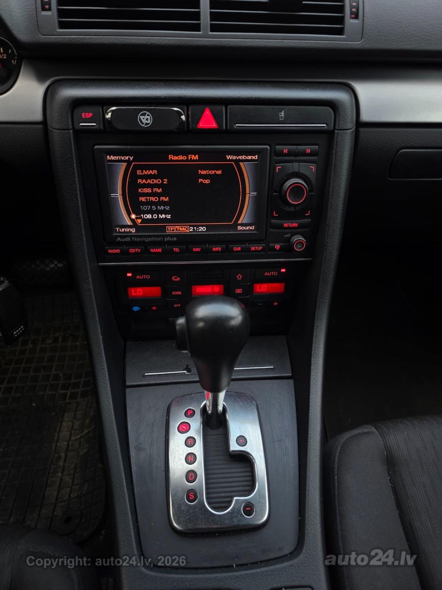 Black Audi A4 2007 in Tallinn, with an engine capacity of 2.00 L and mileage of 393 thousand km for 990 €, photo 11 on AUTOMOTO.COM.LV