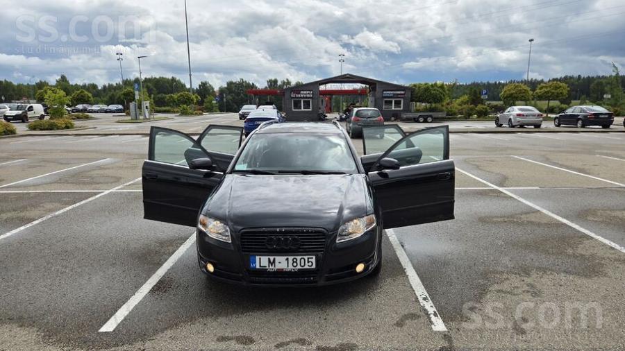 Melns Audi A4 2007 Ogre, ar dzinēja tilpumu 2.00 L un nobraukumu 353 tūkst. km par 1100 €, foto 5 vietnē AUTOMOTO.COM.LV