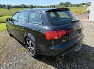 Black Audi A4 2007 in Kaunas, with an engine capacity of 1.97 L and mileage of 238 thousand km for 2800 €, photo 12 on AUTOMOTO.COM.LV