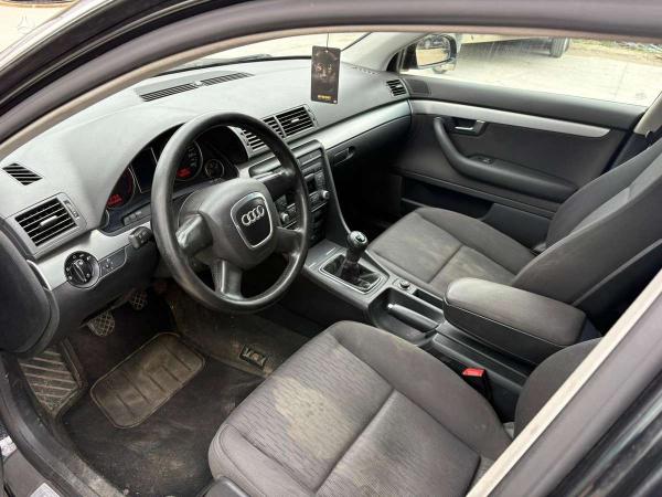 Melns Audi A4 2007 Viļņa, ar dzinēja tilpumu 1.99 L un nobraukumu 259 tūkst. km par 700 €, foto 7 vietnē AUTOMOTO.COM.LV