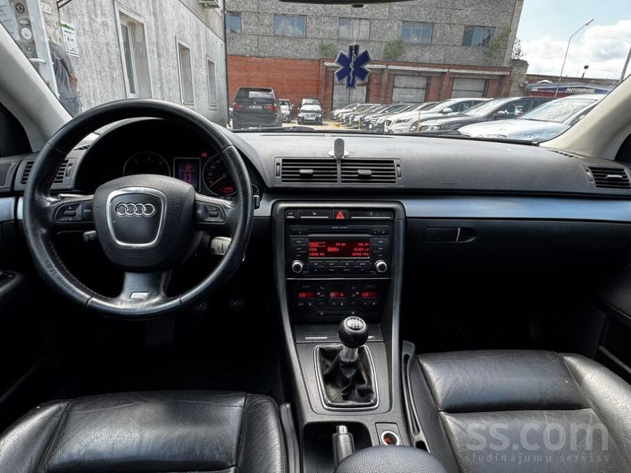 Melns Audi A4 2007 Daugavpils, ar dzinēja tilpumu 2.70 L un nobraukumu 0 tūkst. km par 2300 €, foto 12 vietnē AUTOMOTO.COM.LV