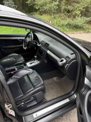 Black Audi A4 2007 in Vilnius, with an engine capacity of 3.00 L and mileage of 360 thousand km for 1799 €, photo 6 on AUTOMOTO.COM.LV