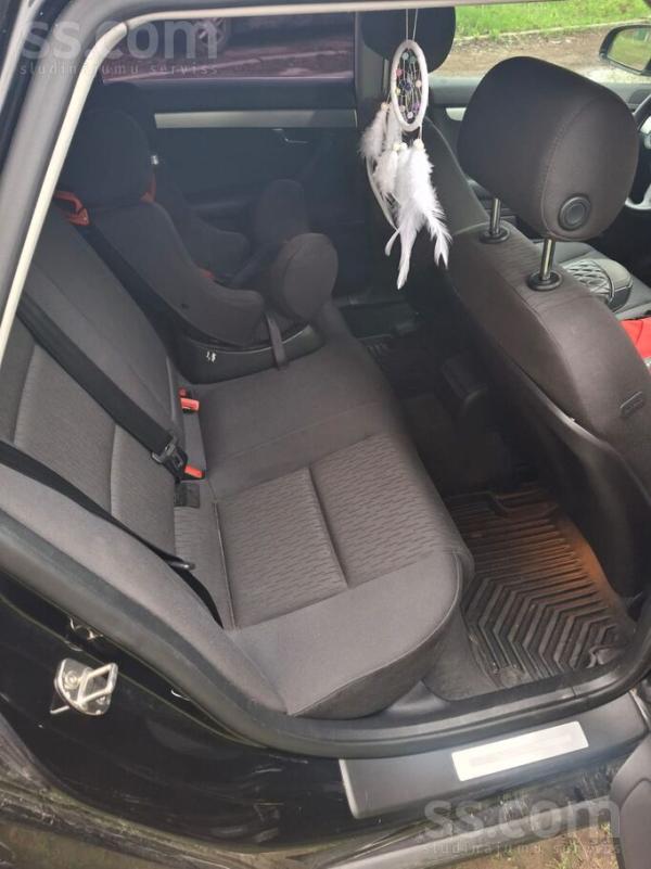 Melns Audi A4 2007 Jēkabpils, ar dzinēja tilpumu 1.90 L un nobraukumu 210 tūkst. km par 3200 €, foto 7 vietnē AUTOMOTO.COM.LV