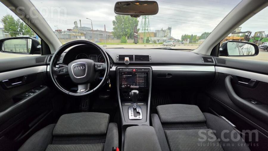 Black Audi A4 2007 in Riga, with an engine capacity of 2.70 L and mileage of 338 thousand km for 3200 €, photo 15 on AUTOMOTO.COM.LV