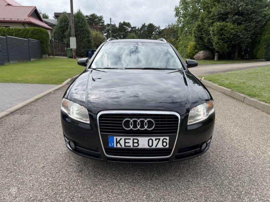 Melns Audi A4 2007 Viļņa, ar dzinēja tilpumu 1.99 L un nobraukumu 240 tūkst. km par 3200 €, foto 5 vietnē AUTOMOTO.COM.LV