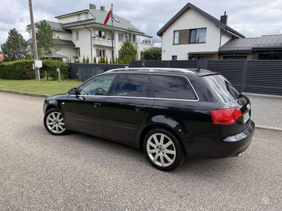 Melns Audi A4 2007 Viļņa, ar dzinēja tilpumu 1.99 L un nobraukumu 240 tūkst. km par 3200 €, foto 11 vietnē AUTOMOTO.COM.LV