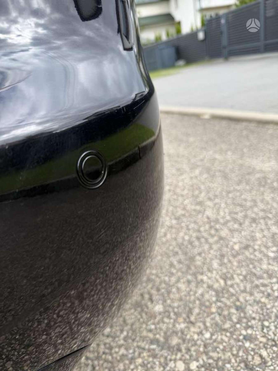 Melns Audi A4 2007 Viļņa, ar dzinēja tilpumu 1.99 L un nobraukumu 240 tūkst. km par 3200 €, foto 13 vietnē AUTOMOTO.COM.LV