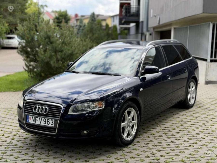 Black Audi A4 2007 in Vilnius, with an engine capacity of 2.00 L and mileage of 299 thousand km for 2900 €, photo 3 on AUTOMOTO.COM.LV