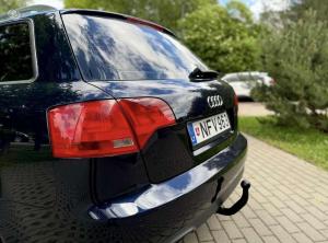 Black Audi A4 2007 in Vilnius, with an engine capacity of 2.00 L and mileage of 299 thousand km for 2900 €, photo 9 on AUTOMOTO.COM.LV