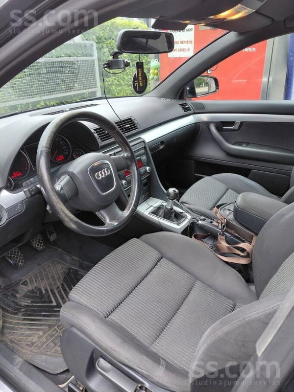 Melns Audi A4 2007 Jelgava, ar dzinēja tilpumu 2.00 L un nobraukumu 299 tūkst. km par 2550 €, foto 5 vietnē AUTOMOTO.COM.LV