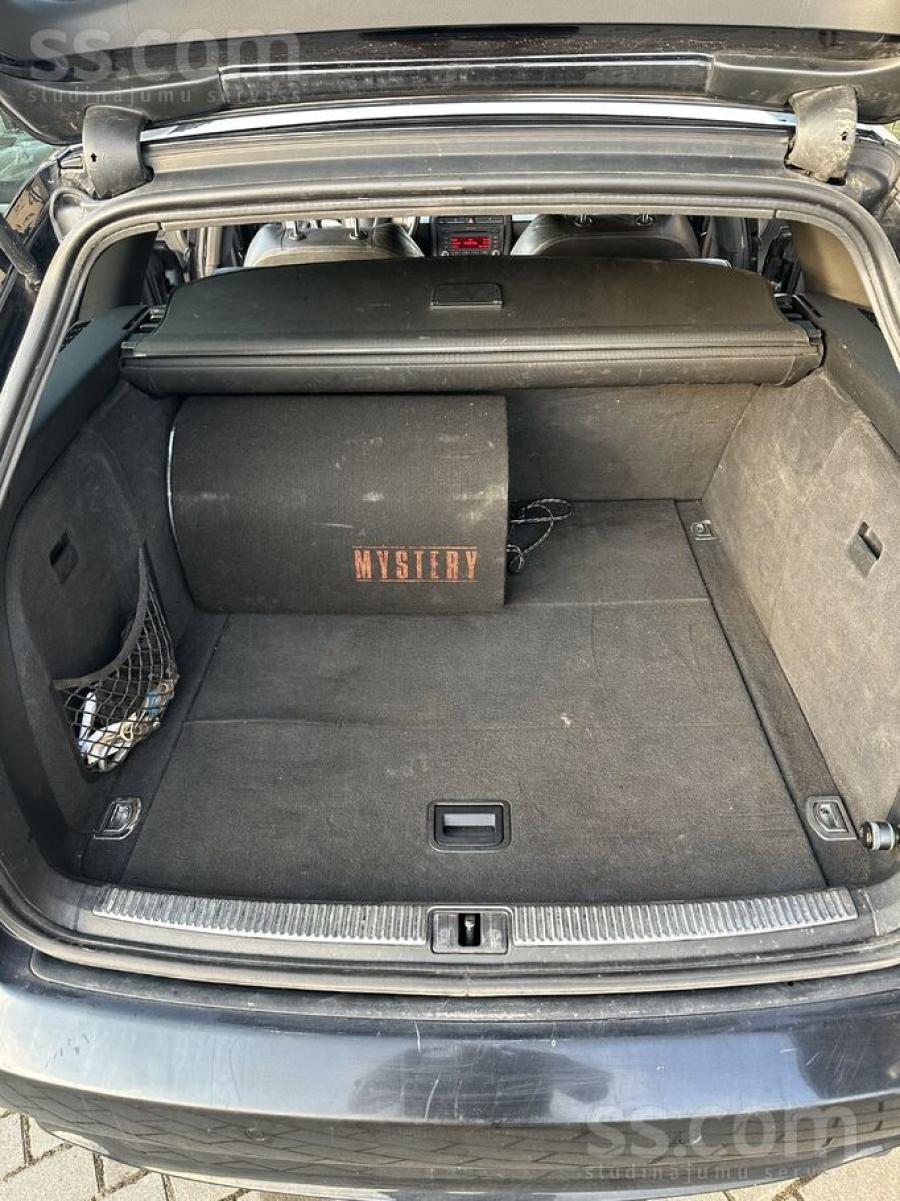 Melns Audi A4 2007 Rīga, ar dzinēja tilpumu 2.00 L un nobraukumu 327 tūkst. km par 2500 €, foto 8 vietnē AUTOMOTO.COM.LV