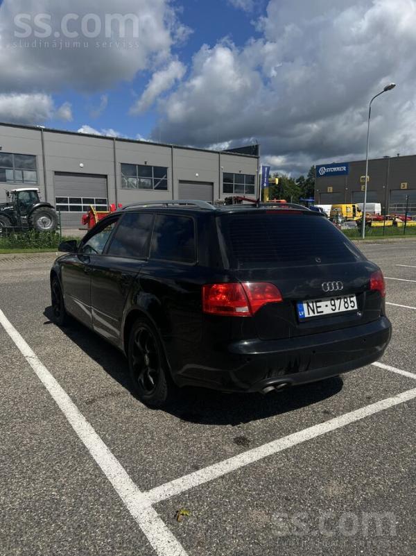 Black Audi A4 2007 in Valmiera, with an engine capacity of 2.00 L and mileage of 345 thousand km for 1750 €, photo 1 on AUTOMOTO.COM.LV