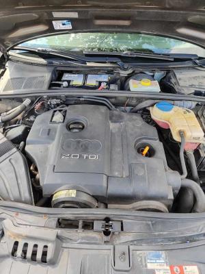 Black Audi A4 2007 in Marijampole, with an engine capacity of 1.97 L and mileage of 220 thousand km for 3500 €, photo 4 on AUTOMOTO.COM.LV