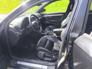 Melns Audi A4 2007 Panevēža, ar dzinēja tilpumu 1.97 L un nobraukumu 362 tūkst. km par 2200 €, foto 13 vietnē AUTOMOTO.COM.LV